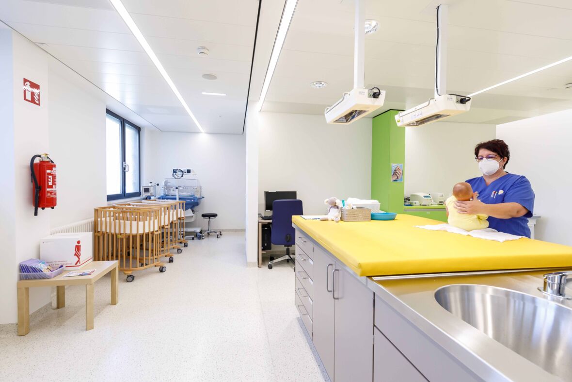 LKH Bludenz feiert Eröffnung des neuen Stationsbereichs - Vorarlberger ...